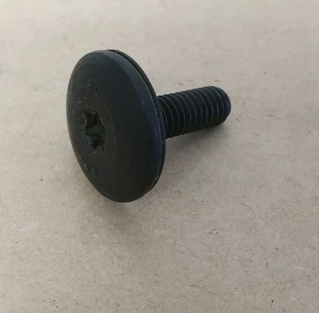 BMW 1 3 5 6 SERIES T30 TORX BOLT M6x18 6959923 front panel Engine Bay ...