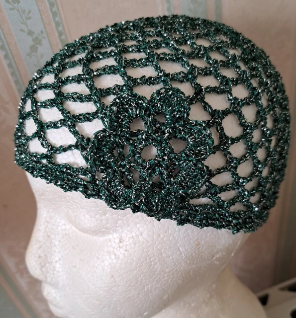 SPARKLY GREEN/SILVER LUREX CROCHET SKULL CAP HAT 70s 20s Fancy Dress ...