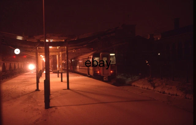 35MM RAILWAY SLIDE- DMU Class 153. 153376 @ Chester £2.75 - PicClick UK