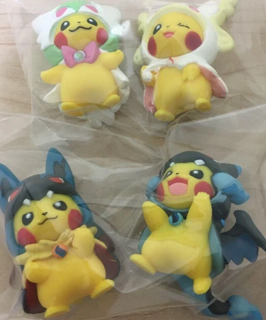 POKEMON CHIFFRES PIKACHU Porte Mega Poncho Ensemble De 4 EUR 158,32 ...