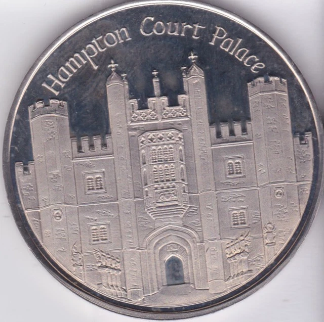 HAMPTON COURT PALACE Medallion Coin A20 £9.95 - PicClick UK
