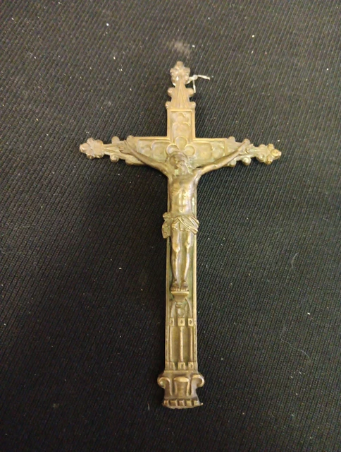 ANCIEN CRUCIFIX EN Bronze Jésus sur la croix H 17cm EUR 15,00 - PicClick FR