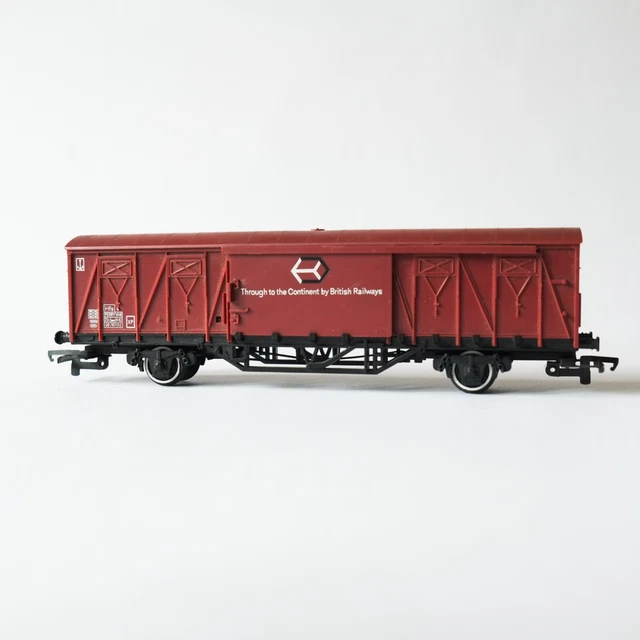 TRIANG HORNBY BRITISH Railways FERRY VAN MODEL TRAIN OO Gauge ...