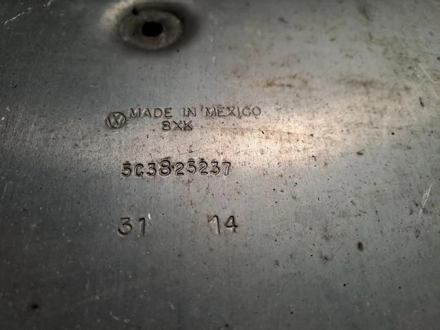 CACHE SOUS MOTEUR VOLKSWAGEN BEETLE 2 CABRIO PHASE 1 5C3825237 EUR 150 ...