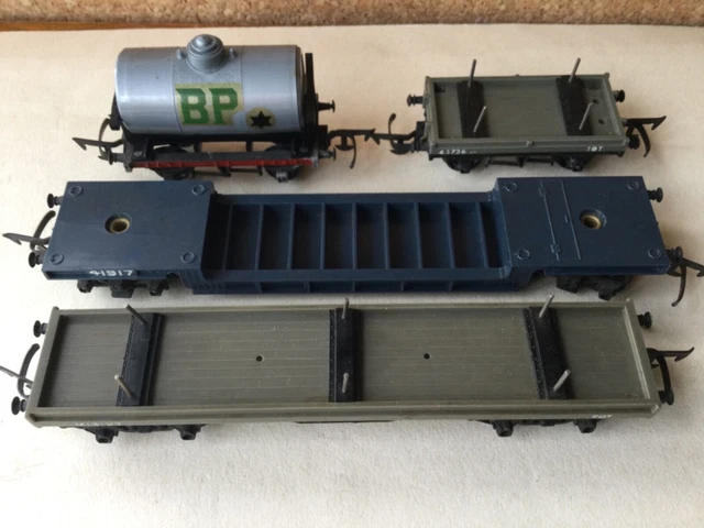 VINTAGE TRI-ANG RAILWAYS,4 x ORIGINAL 50’s BOXED TRUCKS,R12,R17,R110 ...