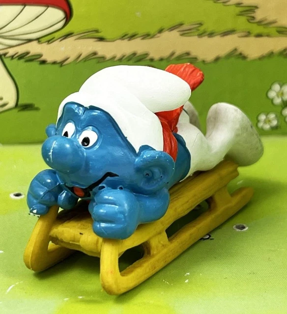 LES SCHTROUMPFS - Schleich - 40201 Schtroumpf avec Luge EUR 24,00 ...