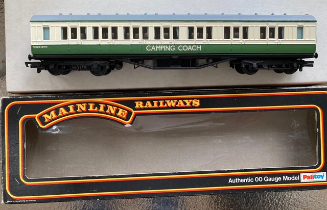 MAINLINE EX-LMS LNER CAMPING COACH 57’ Green & Cream And Suit Bachmann ...