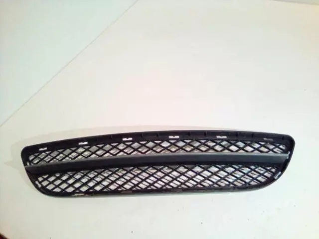 GRILLE DE PARE choc BMW SERIE 3 E90 51117154554 EUR 20,00 - PicClick FR