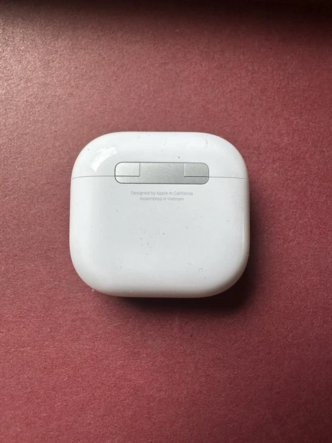 GENUINE APPLE AIRPODS 4 A3058 Charging Case Only $75.00 - PicClick AU