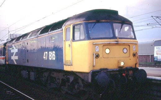 ORIGINAL COLOUR SLIDE of 47816 BR class 47 diesel loco £1.99 - PicClick UK
