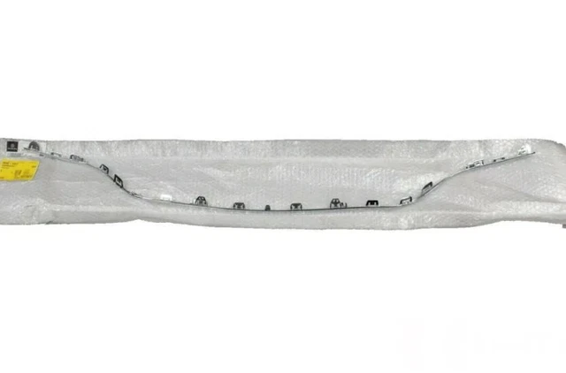 NUOVO ORIGINALE MERCEDES Classe C W205 Diffusore Paraurti Posteriore ...