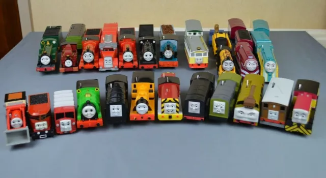 THOMAS THE TANK Engine Trackmaster Engines Free Postage Select From List £24.99 - PicClick UK