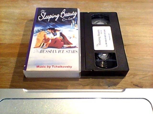 THE RUSSIAN ICE Stars Sleeping Beauty On Ice 112 Mins RARE TOUR UK PAL ...