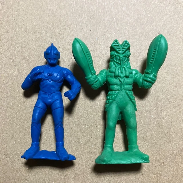 ERASER ULTRAMAN MONSTER Primera Generación Ultraman 2 Tipos Alien ...