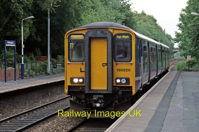 RAILWAY PHOTO CLASS 150 DMU Northern Rail 150220 Westhoughton 3 c2015 £ ...