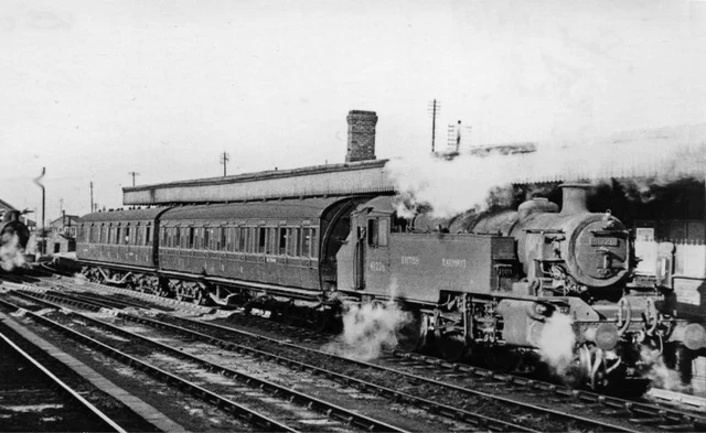 PHOTO LMS-TYPE Ivatt 2Mt 2-6-2T No. 41226 At Dudley Railway Station ...
