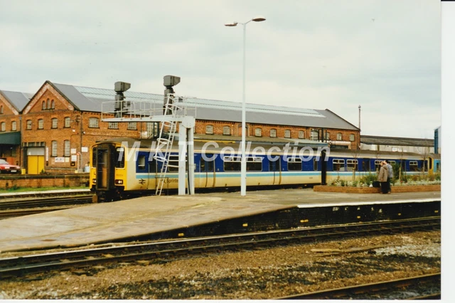 RAIL PHOTO CLASS 150 150224 150108 @ Chester 18/2/89 7:31 Hull ...