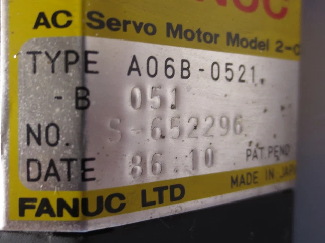 FANUC AC SERVO Moteur Modèle 2-0 A06B-0521-B051 Encodeur A860-0321-T021 Garantie EUR 155,35 ...