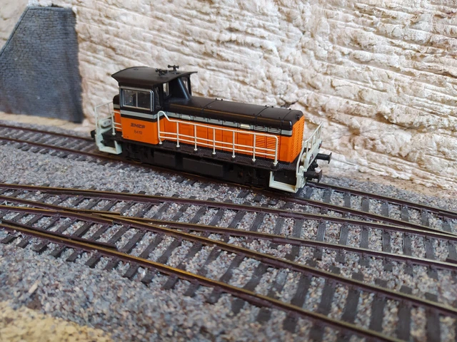 LOCOTRACTEUR Y8000 SNCF ROCO avec attelage digital HO EUR 110,00 ...