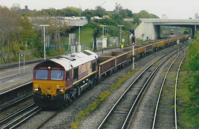 DIESEL RAILWAY PHOTO Ews Class 66 Photograph Train Picture 66105 Truck ...