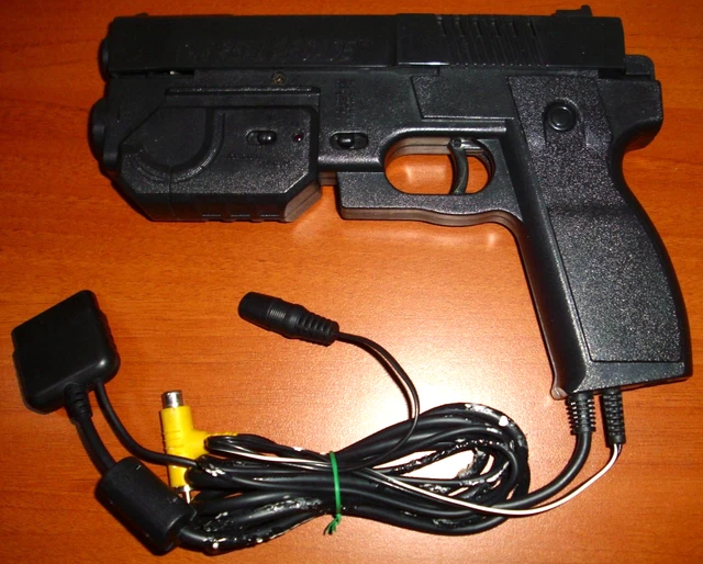 PISTOLA DE LUZ "The Real Arcade" Light Gun, PlayStation PS1 PSone ...