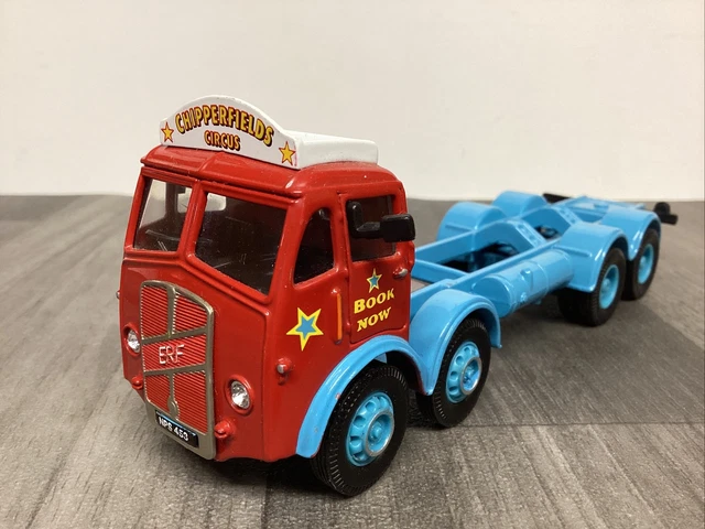CORGI TRUCKS/HEAVY HAULAGE/SHOWMANS Chipperfield Circus ERF Cab ...
