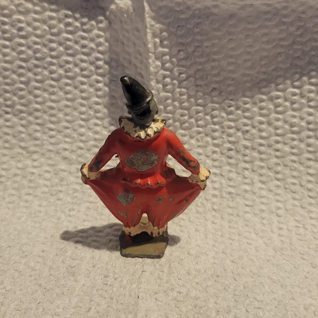 1950'S BRITAINS LEAD METAL Circus Clown pulling pockets MINIATURE ...