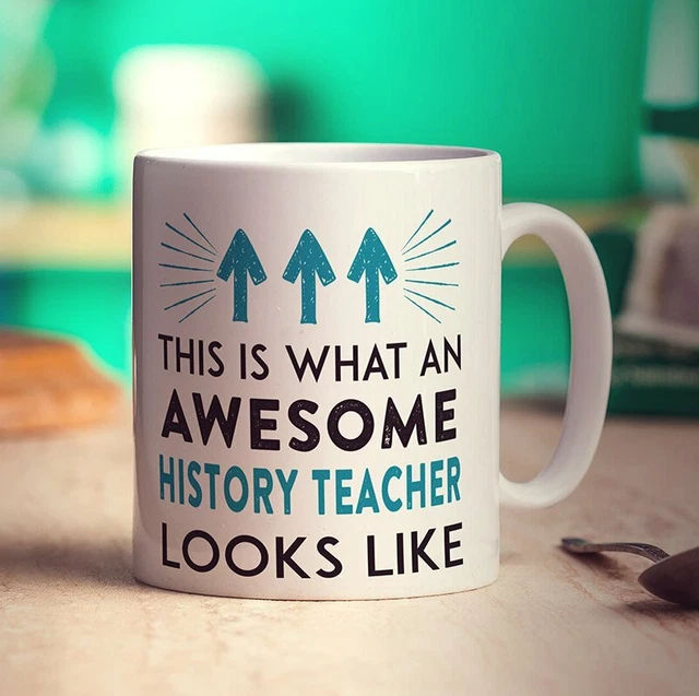 THIS IS WHAT An Awesome History Teacher Looks Like Mug £10.99 - PicClick UK