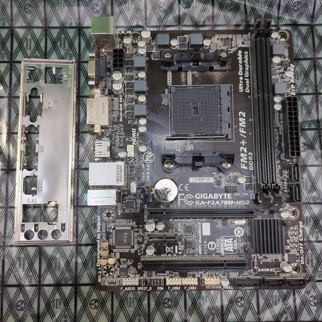 GIGABYTE GA-F2A78M-DS2 AMD A78 Socket Micro ATX Motherboard £12.00 ...