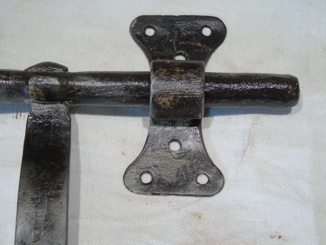 ANCIEN VERROU COCHONNIER en fer forgé, porte de ferme étable déco chalet EUR 39,90 - PicClick FR