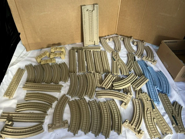 THOMAS & FRIENDS Trackmaster Tan Beige blue Track risers Set lot Hit ...