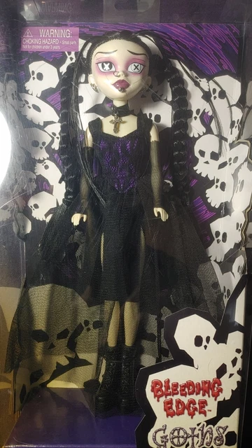 BLEEDING EDGE GOTHS - Storm Doll (2003 - Series 1)(New) $150.00 ...