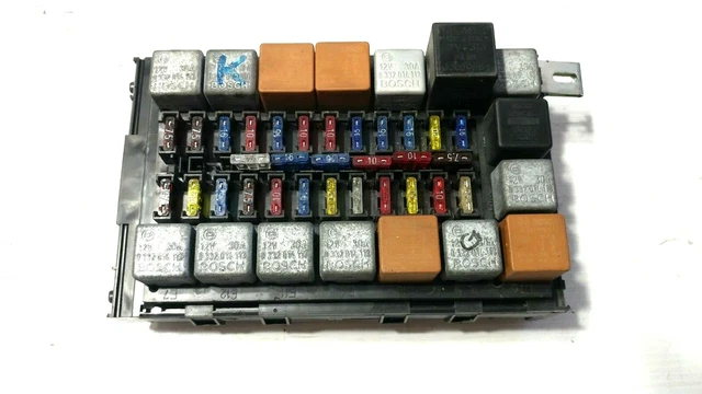 FERRARI 348 PARTS Cabin Fuse Box Complete With Relays 134444 £2,501.02 ...