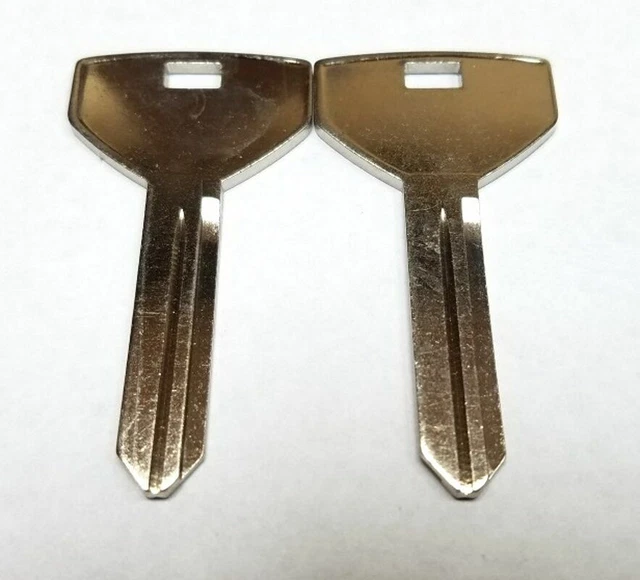 SNUGTOP TRUCK CAP Toppers Camper All Metal Keys Pre-Cut To Key Codes 01 ...