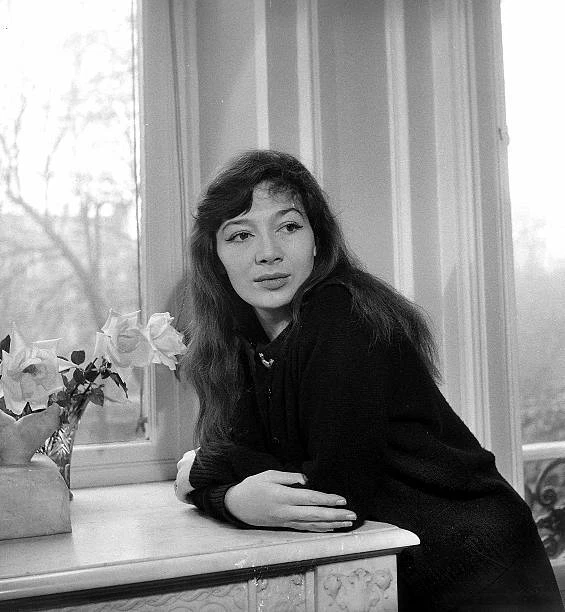 JULIETTE GRECO FRENCH Singer And Actress At Home Paris 1951 OLD PHOTO ...