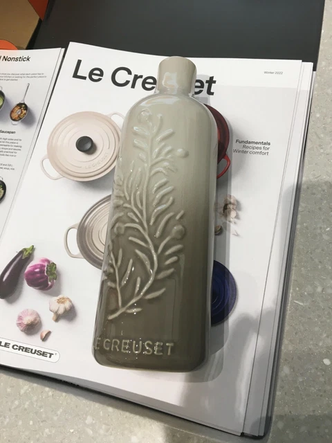 LE CREUSET OLIVE Branch Oil Cruet Bottle Jar Stoneware Nutmeg 600 ml ...
