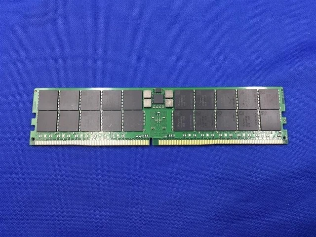 HMCG94MEBRA119N HYNIX 64 Go (1X64 Go) 2RX4 PC5-4800B RDIMM Mémoire EUR ...