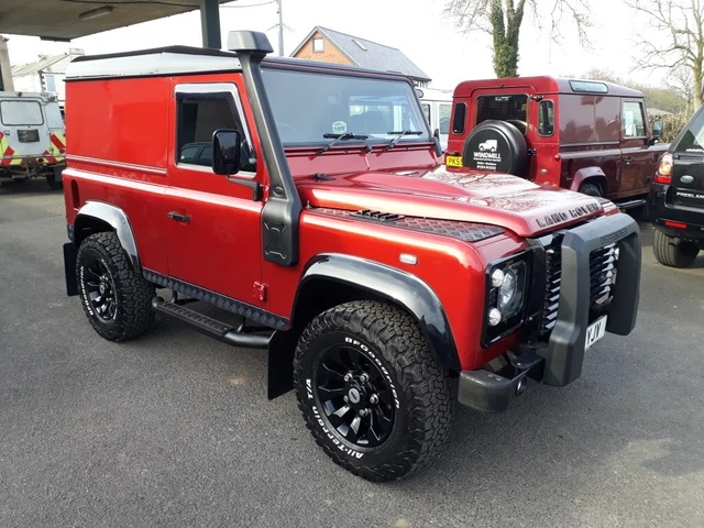 2011 LAND ROVER Defender 90 2.4 90 TDCi HARD TOP 3DR Manual 4x4 Diesel ...