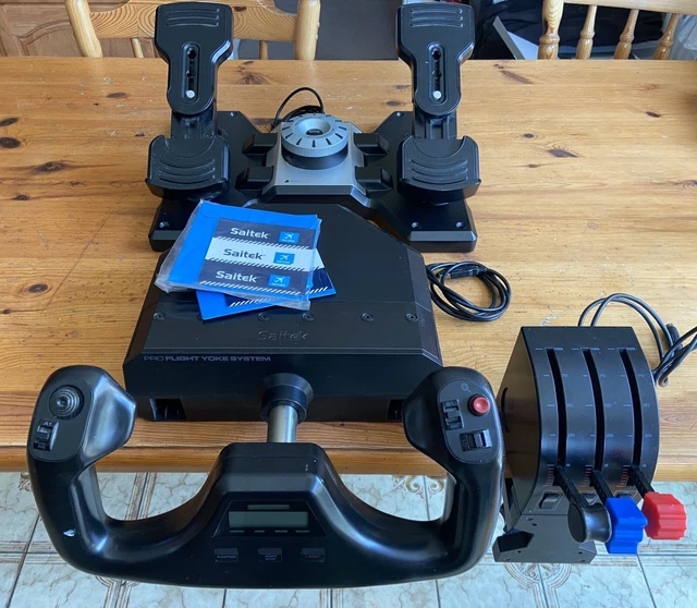 SAITEK FLIGHT SIMULATOR Yoke, Quadrant and Rudder Pedals £104.69 ...