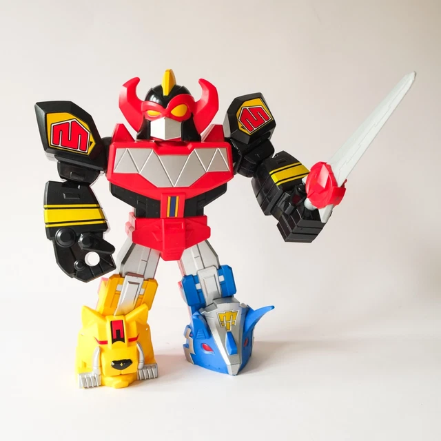 POWER RANGERS MEGAZORD Toy Action Figure with Sword - Playskool Mega ...