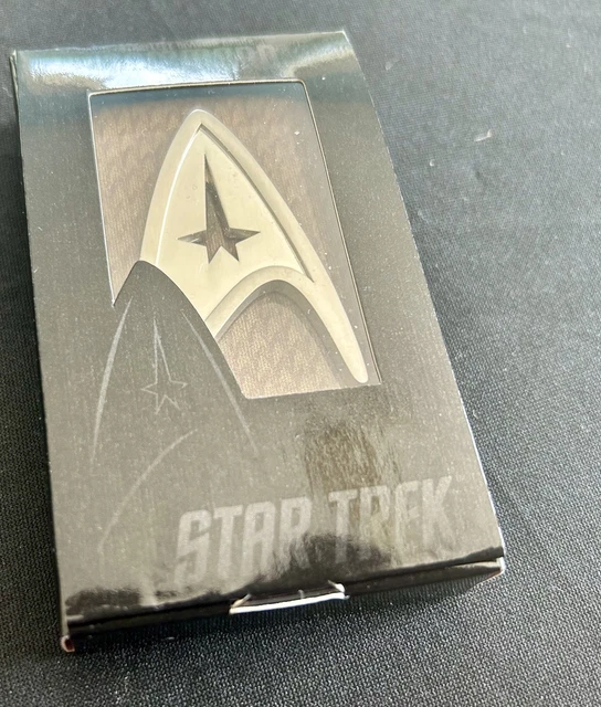 STAR TREK STARFLEET COMMAND Pin Badge Mint in Box. - Lots more Star ...