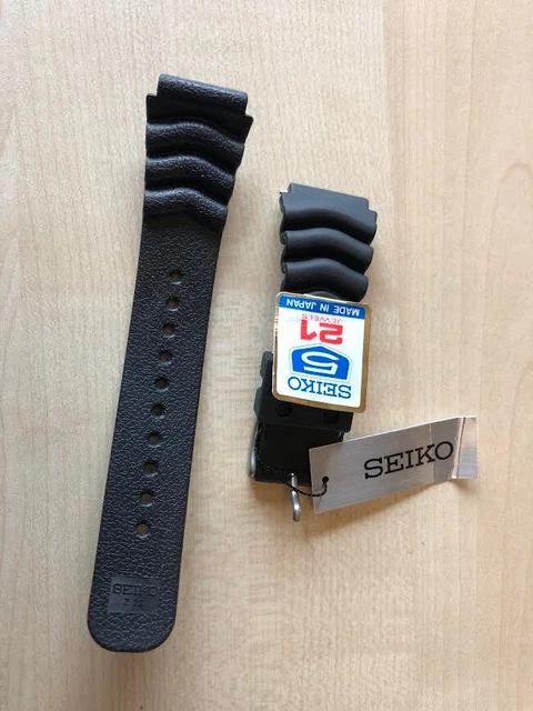 BRAND NEW GENUINE SEIKO Rubber watch strap from brand new SKX007J ...