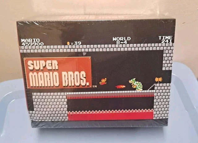 NINTENDO SUPER MARIO Bros Retro Gamer Collectors Box - SMRTROBX21Q3TG £ ...