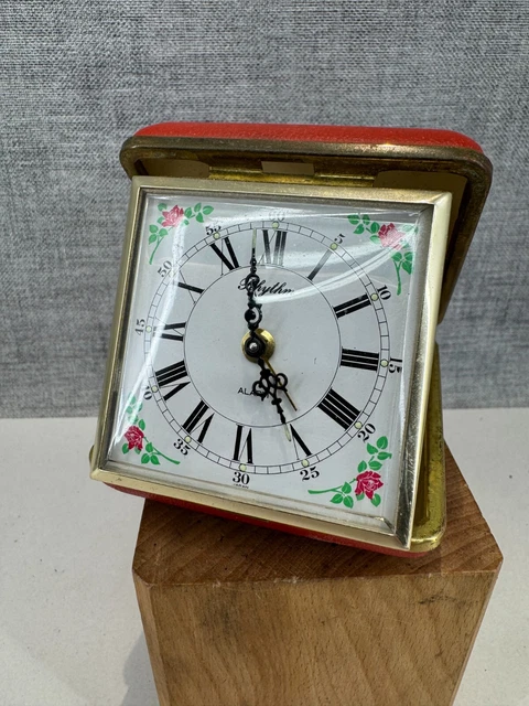 VINTAGE RHYTHM MECHANICAL TRAVEL CLOCK MADE IN Japan, WORKING, Red CASE ...