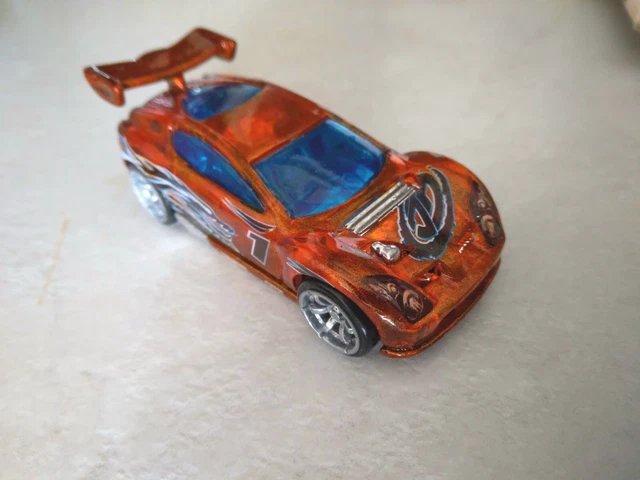 HOT WHEELS ACCELERACERS Teku Synkro custom - transparent orange £75.00 ...