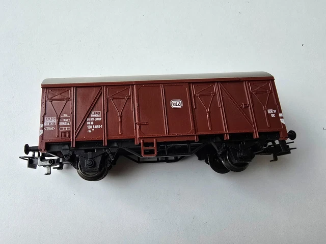 MÄRKLIN 4411 GEDECKTER Güterwagen der DB Spur H0 EUR 1,00 - PicClick DE