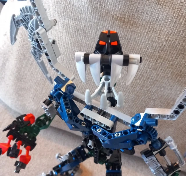 LEGO BIONICLE ULTIMATE DUME Combiner Model Metru Nui Makuta £69.99 ...