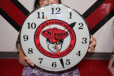 OILZUM MOTOR OIL & Lubricants Gas Station 15" Lighted Metal Pam Clock ...
