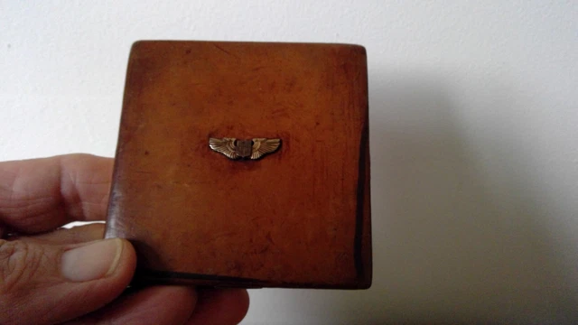 WWII US ARMY Air Force Wings Leather Powder Compact By Evans £8.00 ...