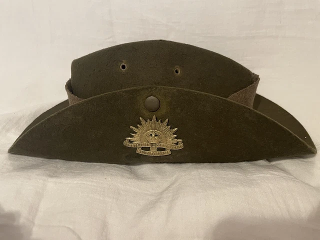 WW1 AUSTRALIAN AIF/BRITISH ARMY SLOUCH HAT 12th BATTALION 1st DIVISION ...
